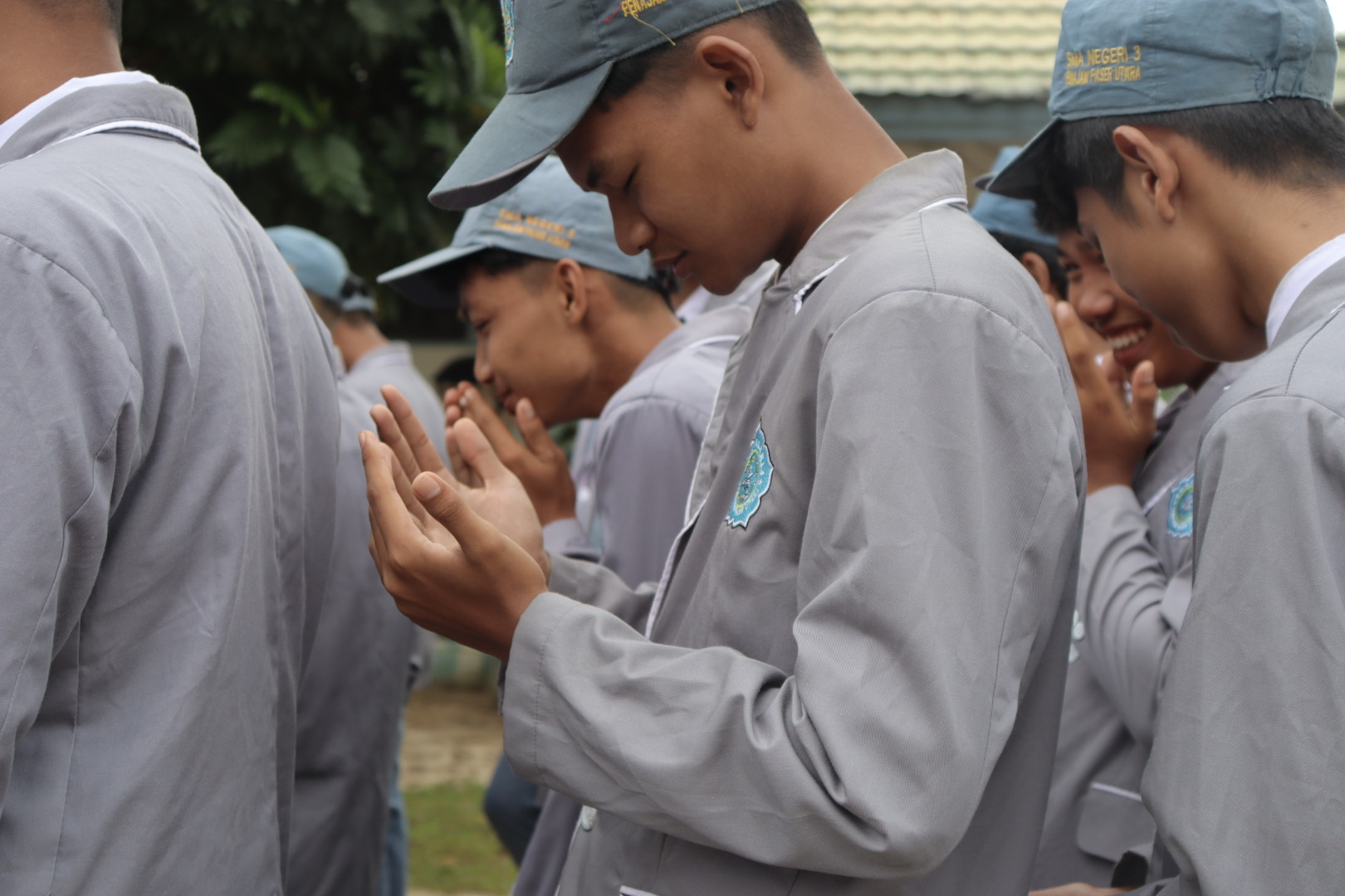 SMAN 3 PPU Peringati Hari Pendidikan Nasional 2025 dengan Upacara Khidmat - SMAN 3 PPU