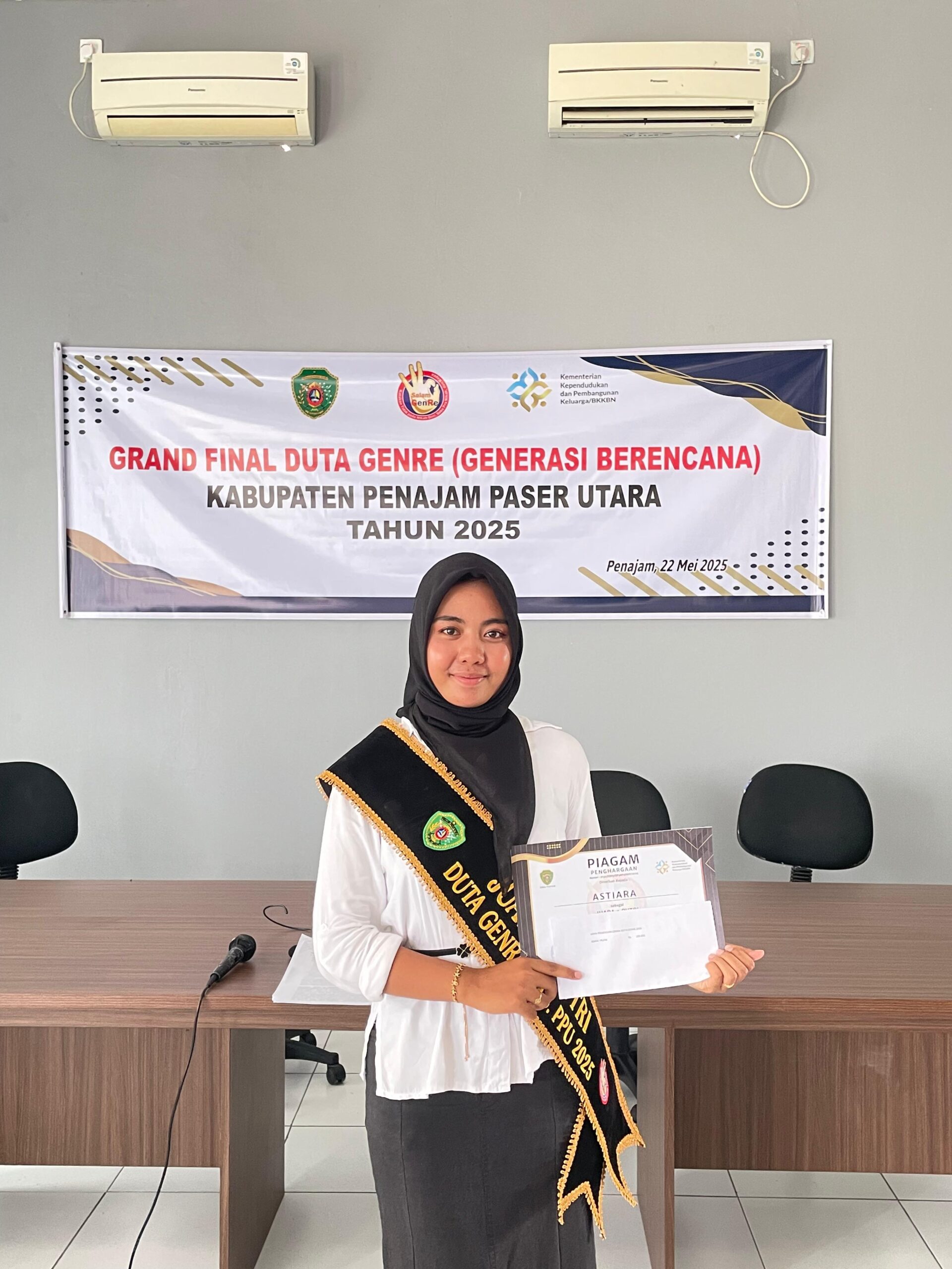 JUARA 1 DUTA GENRE PUTRI: Prestasi Gemilang Siswi SMAN 3 PPU di Tingkat Kabupaten - SMAN 3 PPU